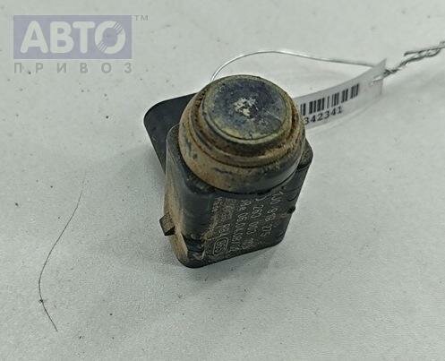 Датчик парковки (парктроник) задний Volkswagen Touareg