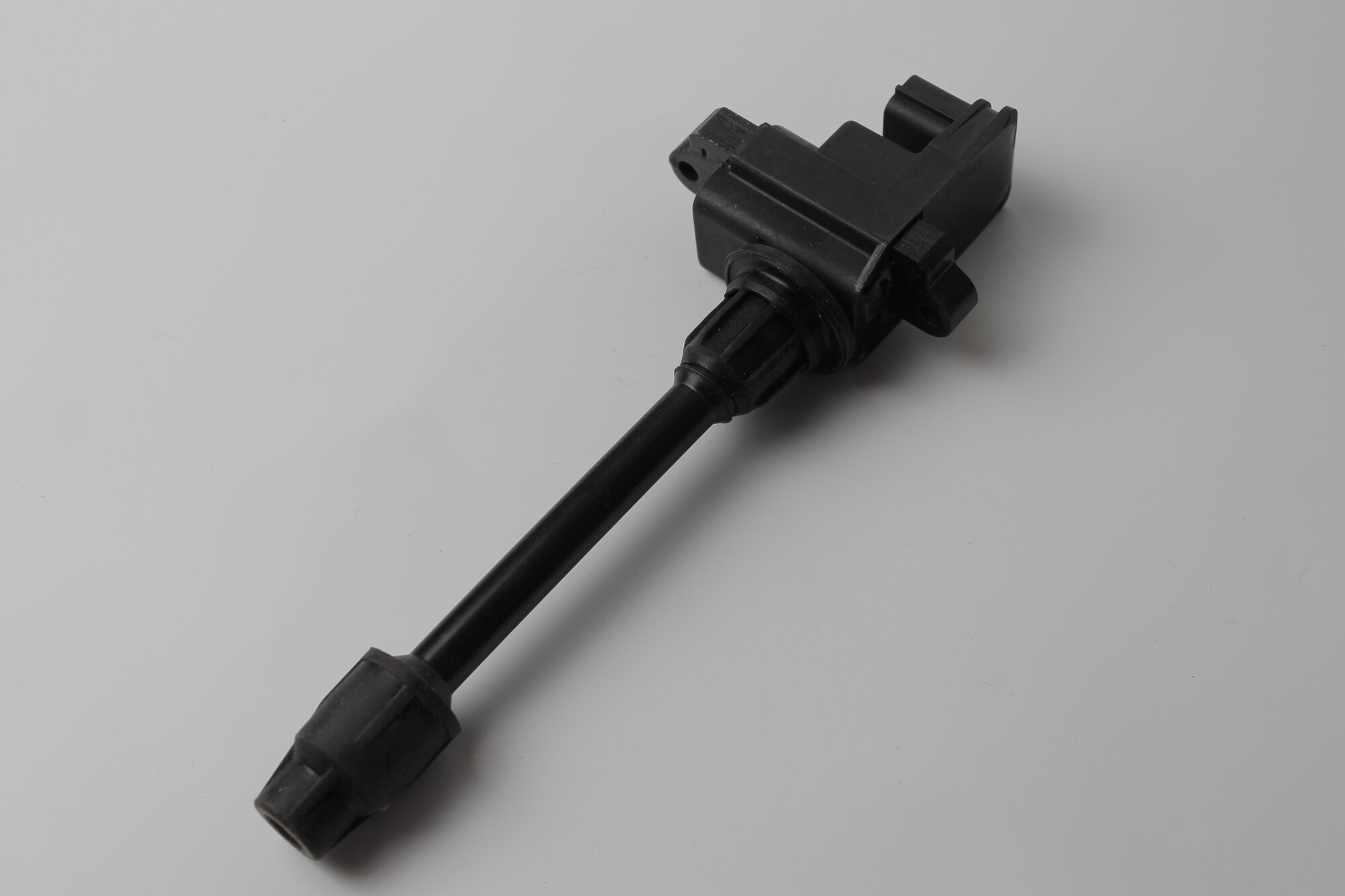 Катушка зажигания NISSAN Maxima A32/A33, Cefiro A32/A33, 2.0 VQ20DE/VQ30DE