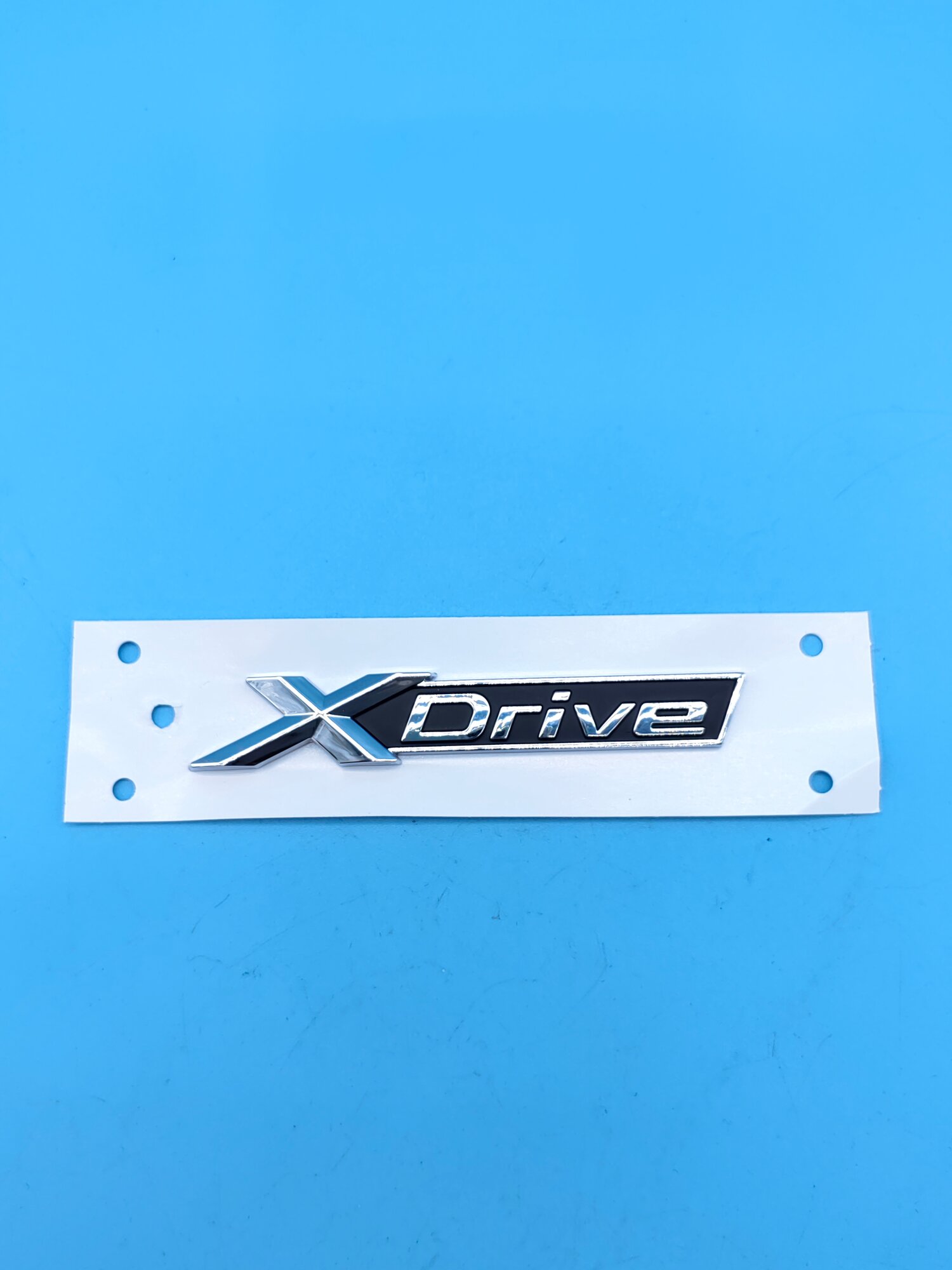 BMW Надпись Xdrive задняя BMW 51149463149