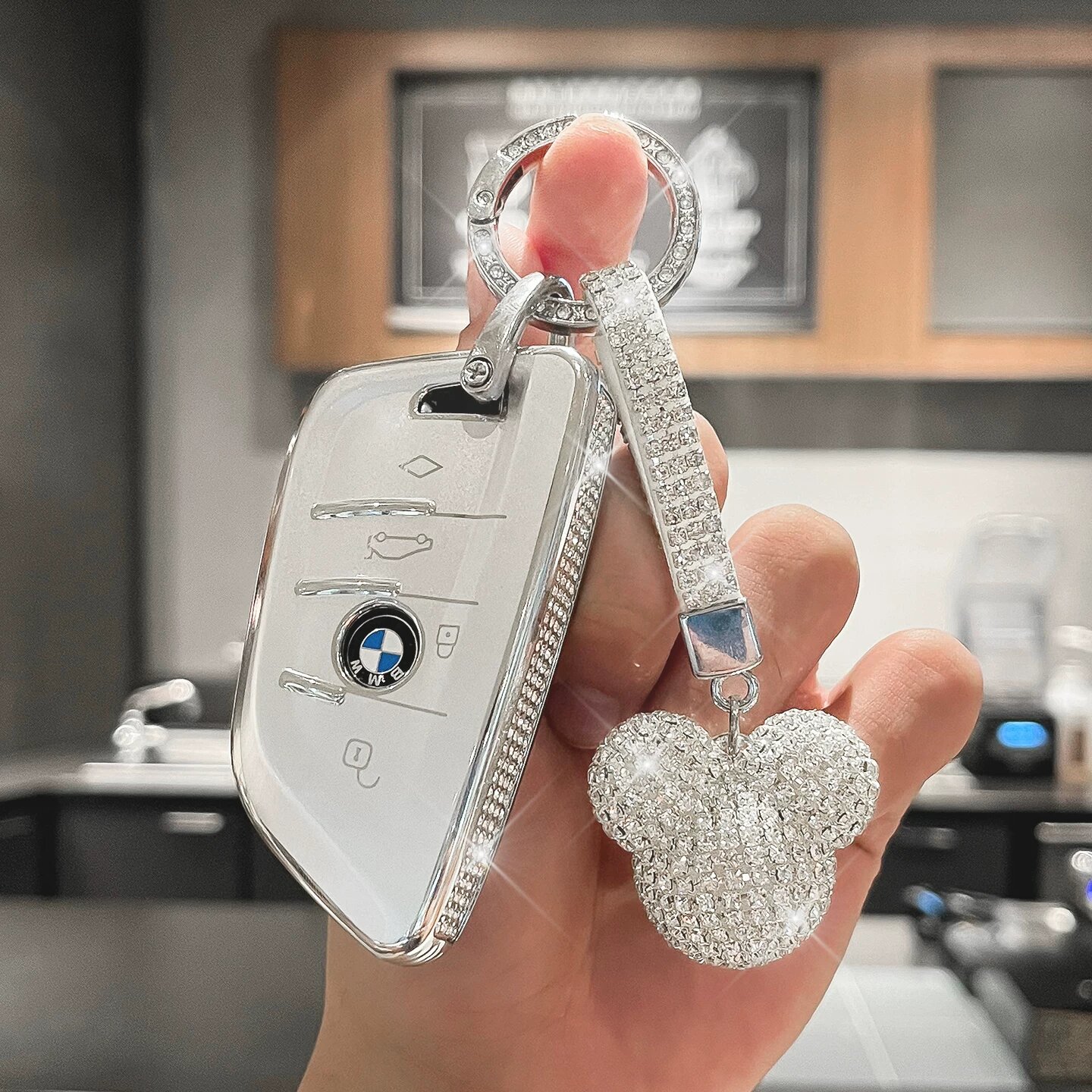 Ключевой чехол BMW в метеорном сером с серебряным диамантовым Микки-Маусом для 25 моделей BMW, включая 3-ю и 5-ю серии