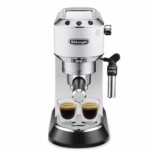 Кофеварка рожкового типа DeLonghi EC685. W