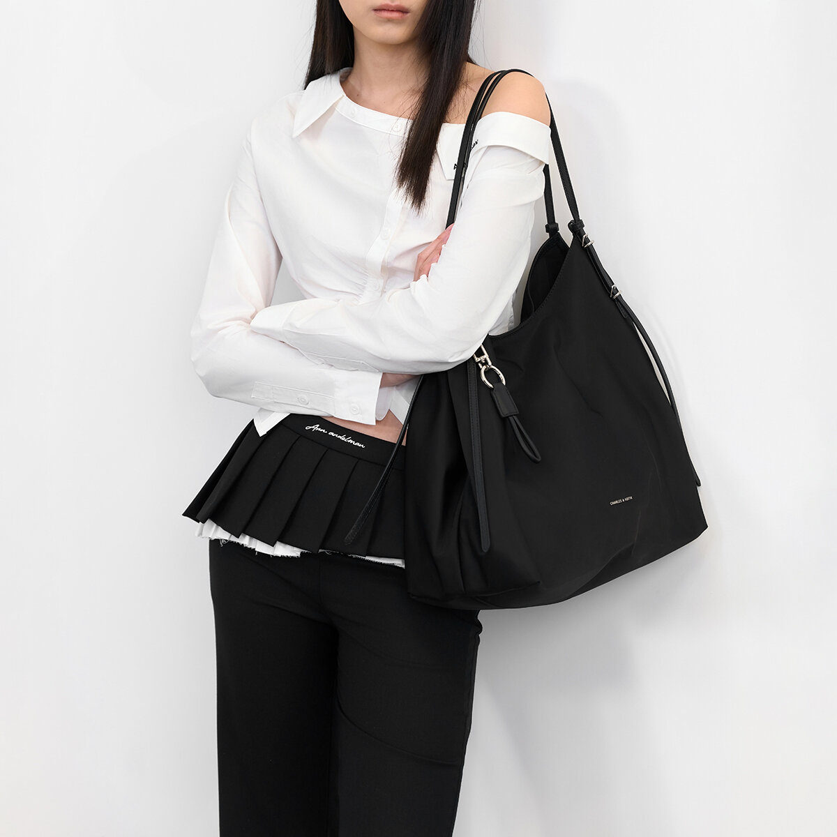 Сумка CHARLES & KEITH, фактура матовая, черный — фото 1