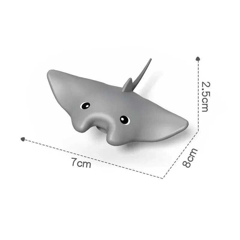 Серый пластиковый скат Mobula, 7x8x2.5 см