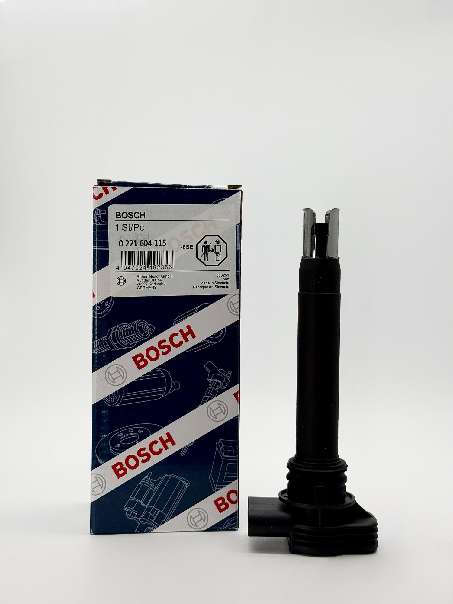 Катушка зажигания Bosch 0221604115 для Volkswagen Polo, Skoda Superb, Volkswagen Passat, Skoda Octavia, Audi Q5