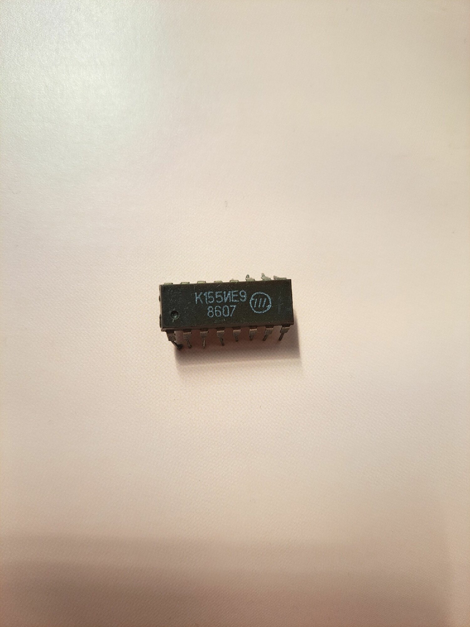 Микросхема К155ИЕ9