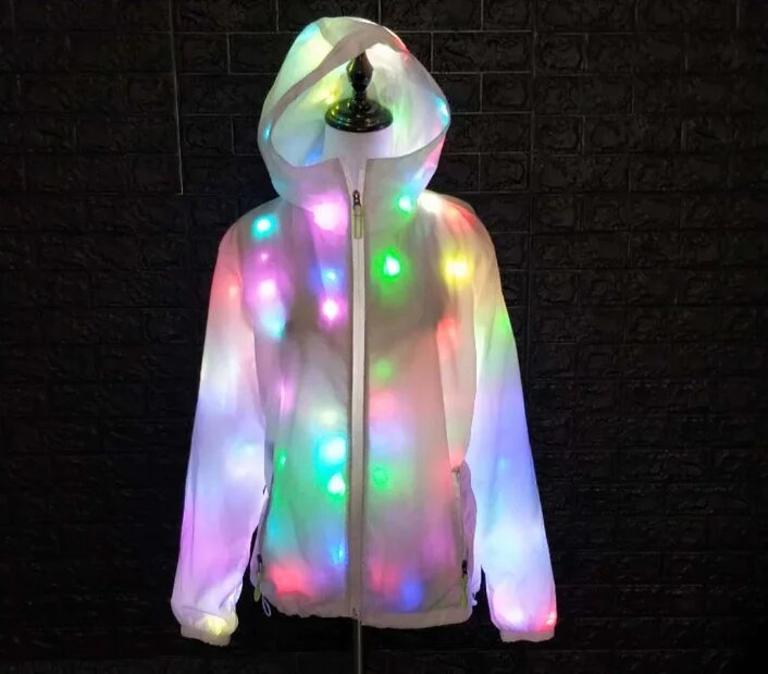 Светодиодная куртка с капюшоном 6XL