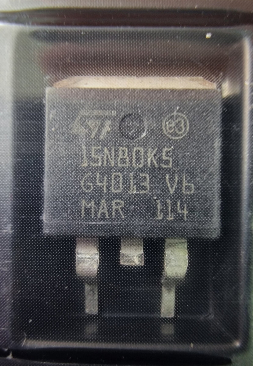 Транзистор STB15N80K5