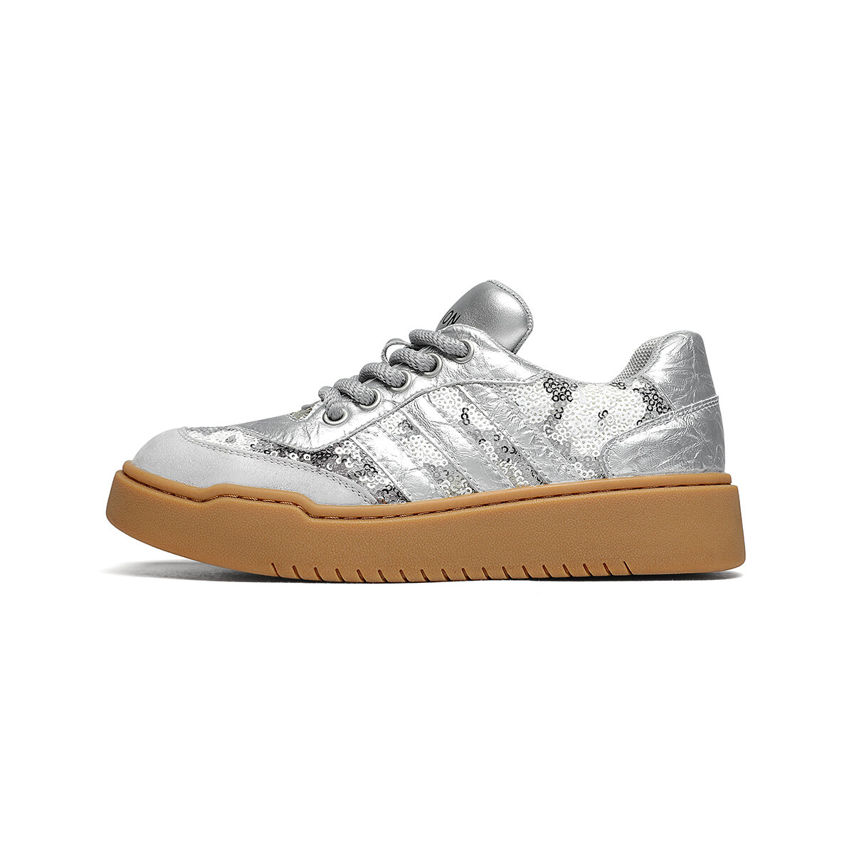 Кроссовки Adrenaline GTS 15