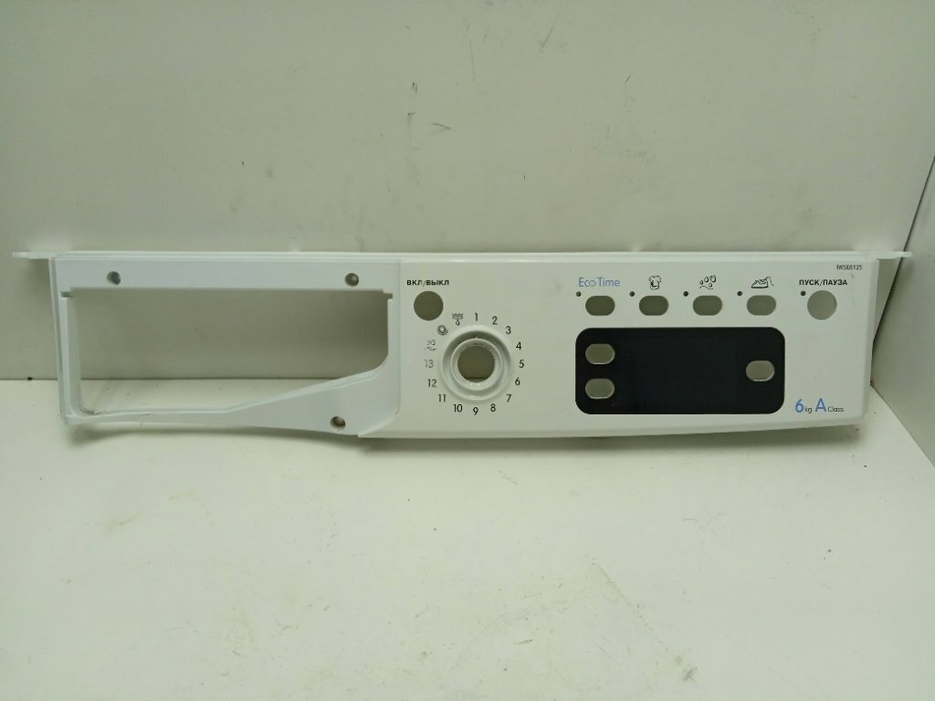 IWSE6125 кт128 Лицевая панель для стиральной машины Indesit 250005868 б/у