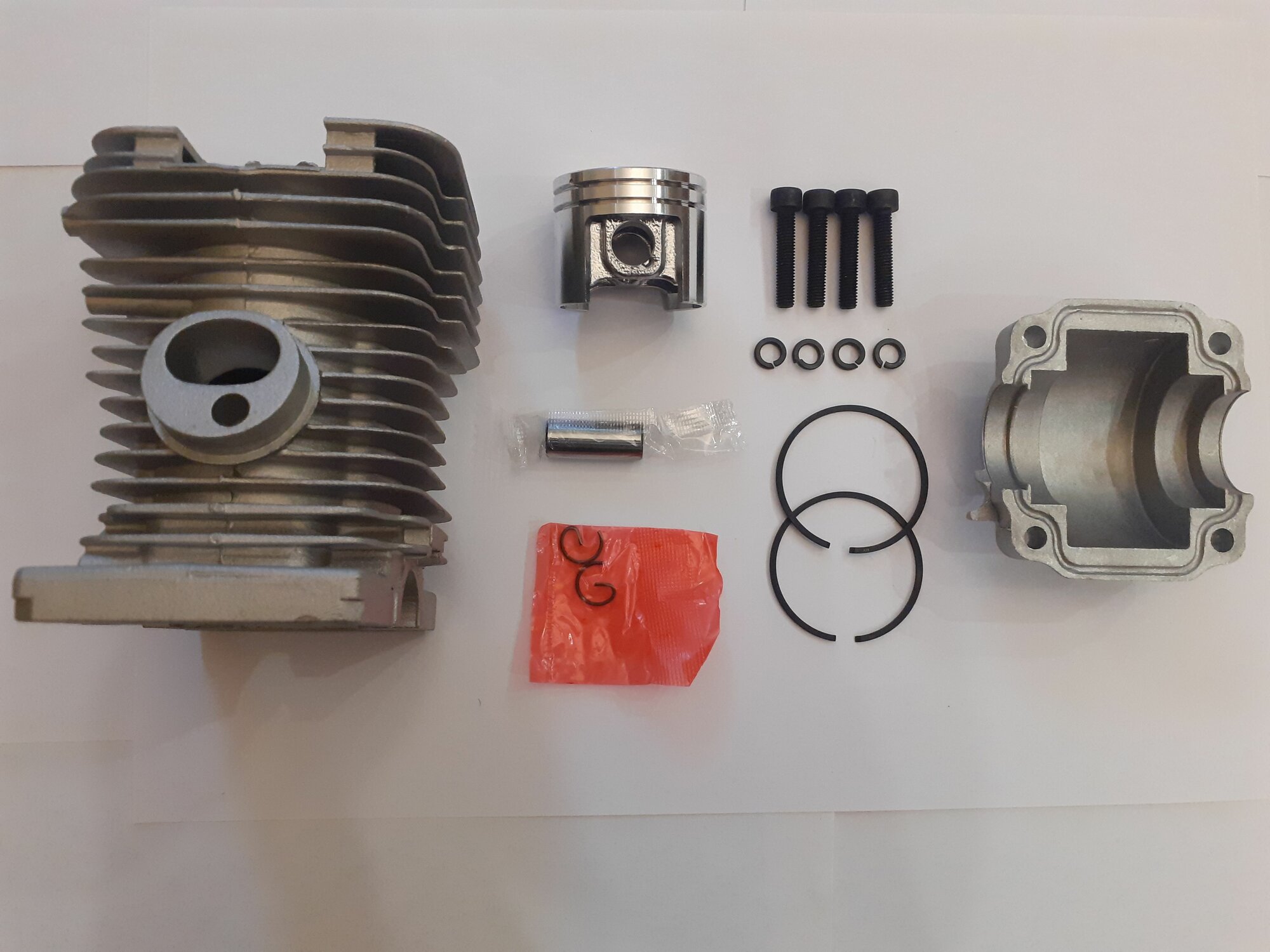 Поршневая группа для MS180 (38мм) STIHL с поддоном