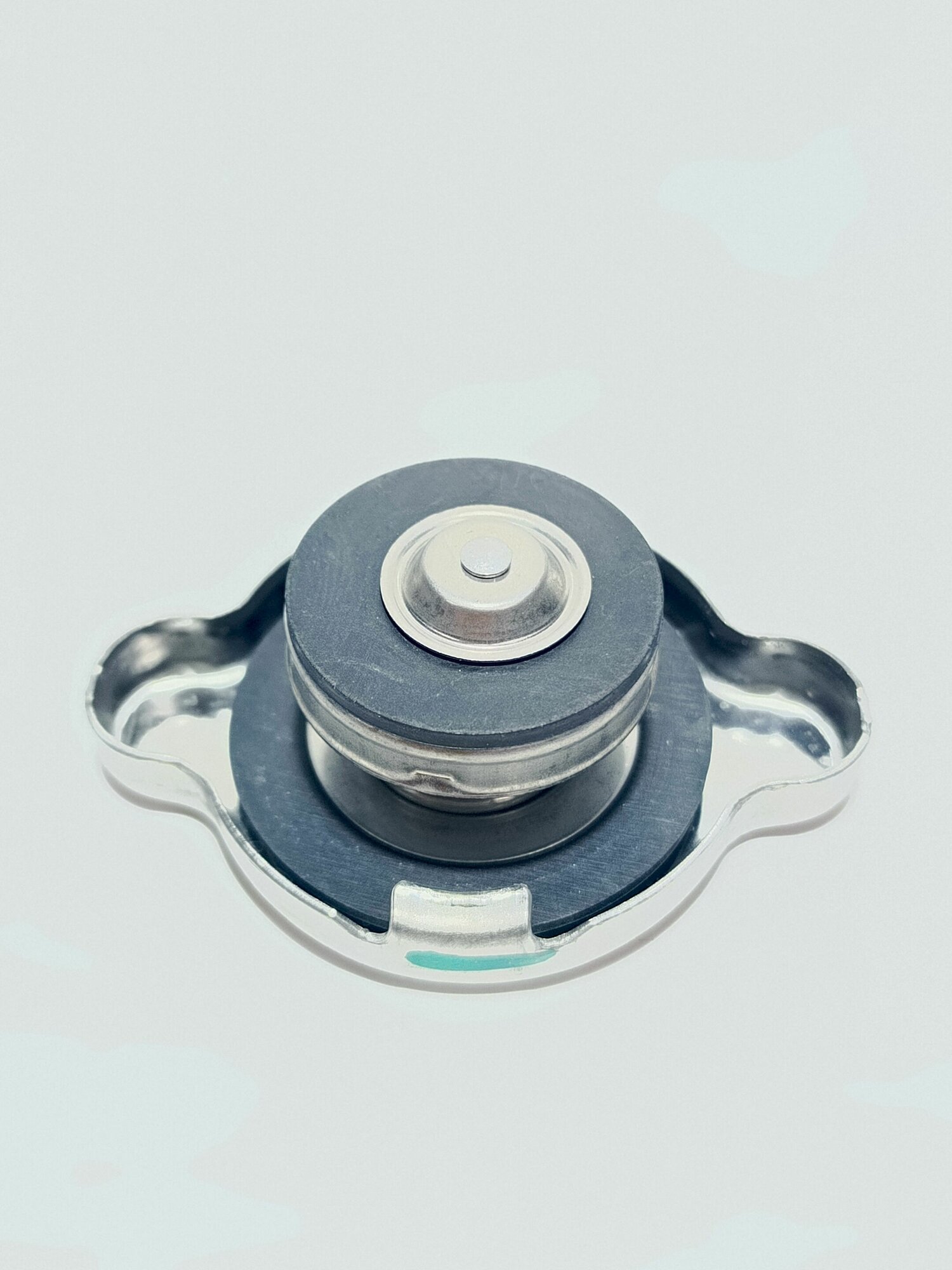 Крышка бачка расширительного JAC J7 [1.5 16V 6MT лифтбэк Turbo] 1311102U7300