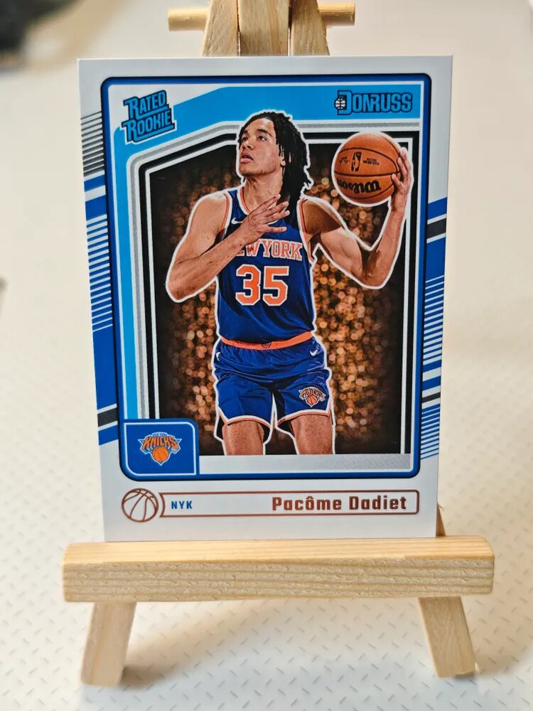 Коллекционные карточки игроков НБА от PANINI - Стандартные карточки
