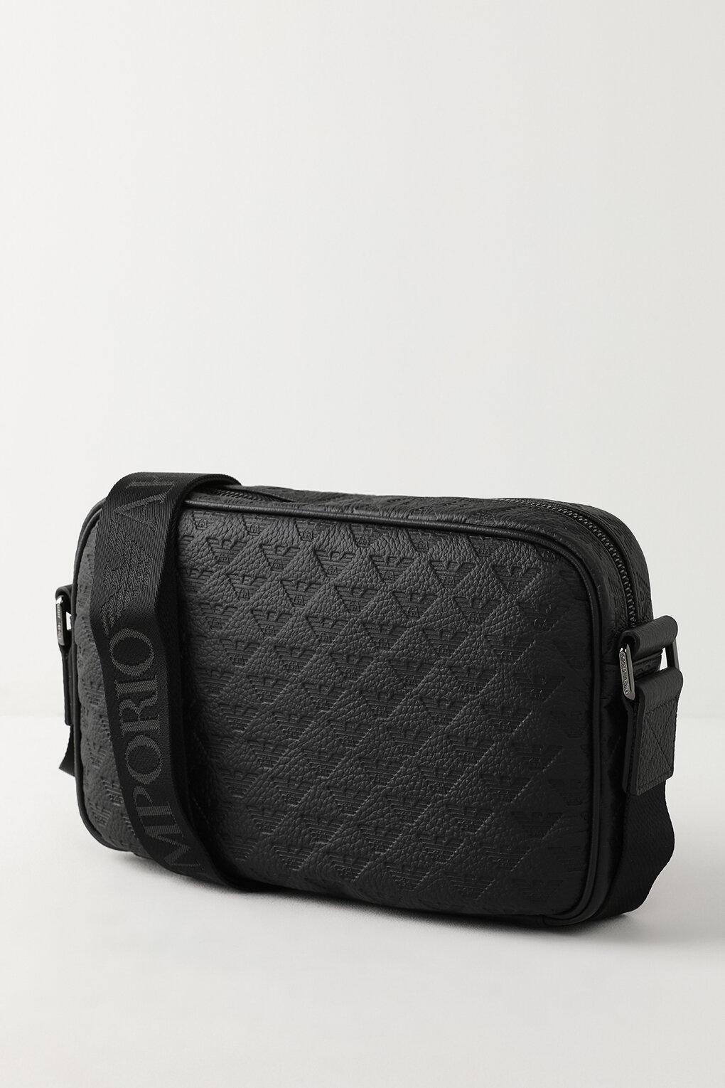 Сумка EMPORIO ARMANI, черный — фото 1