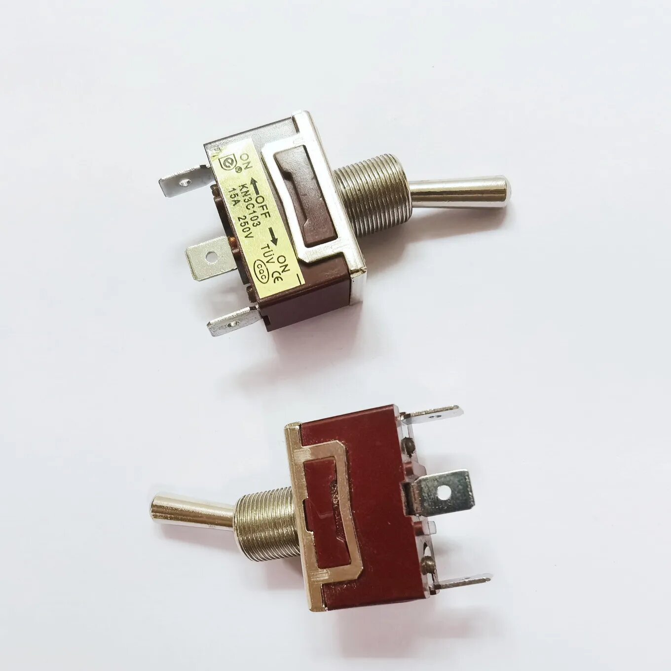 MaXueZhong KN3C-103P трехпозиционный выключатель 15A250V