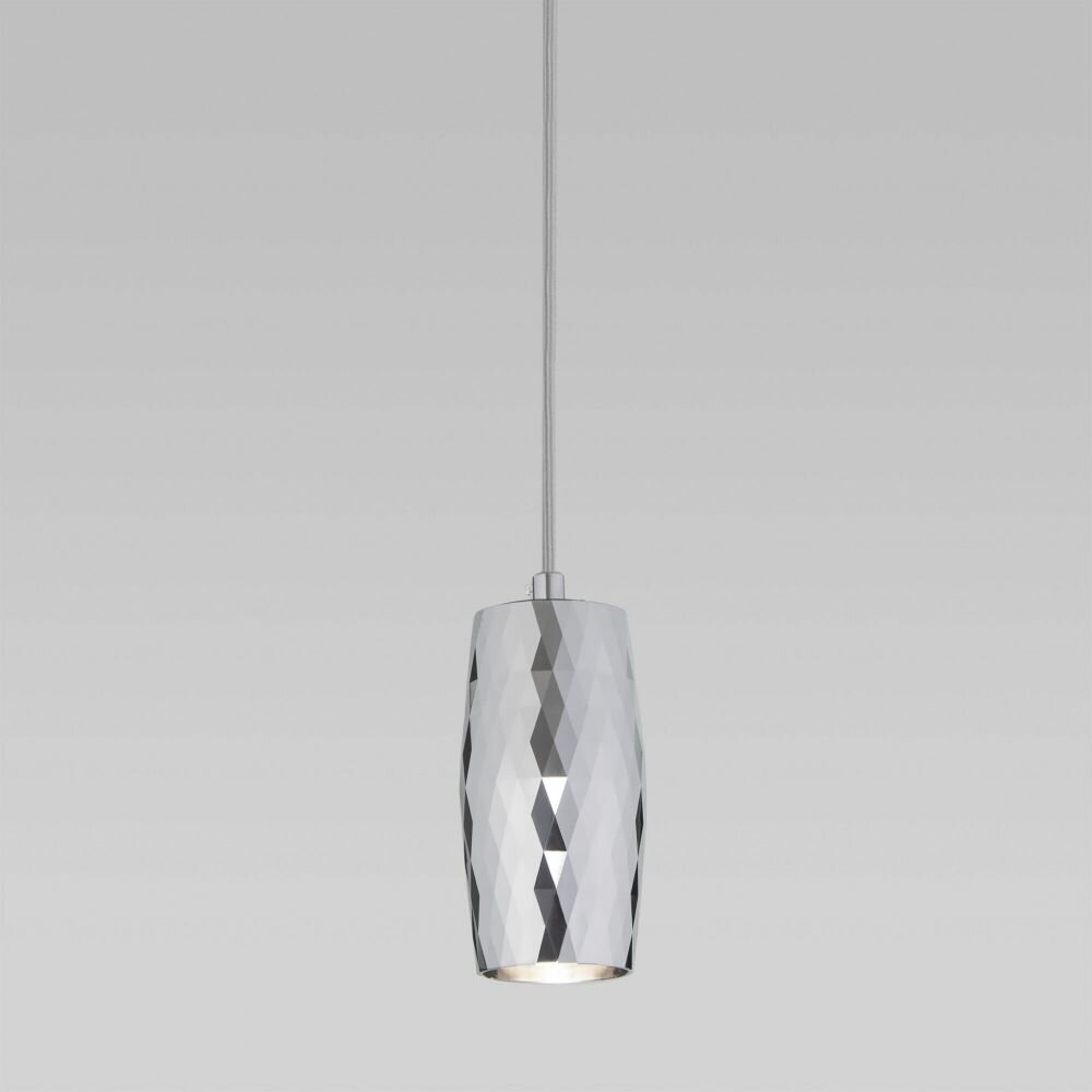 Подвесной светильник Eurosvet 50246/1 LED / подвесной светильник / хром.