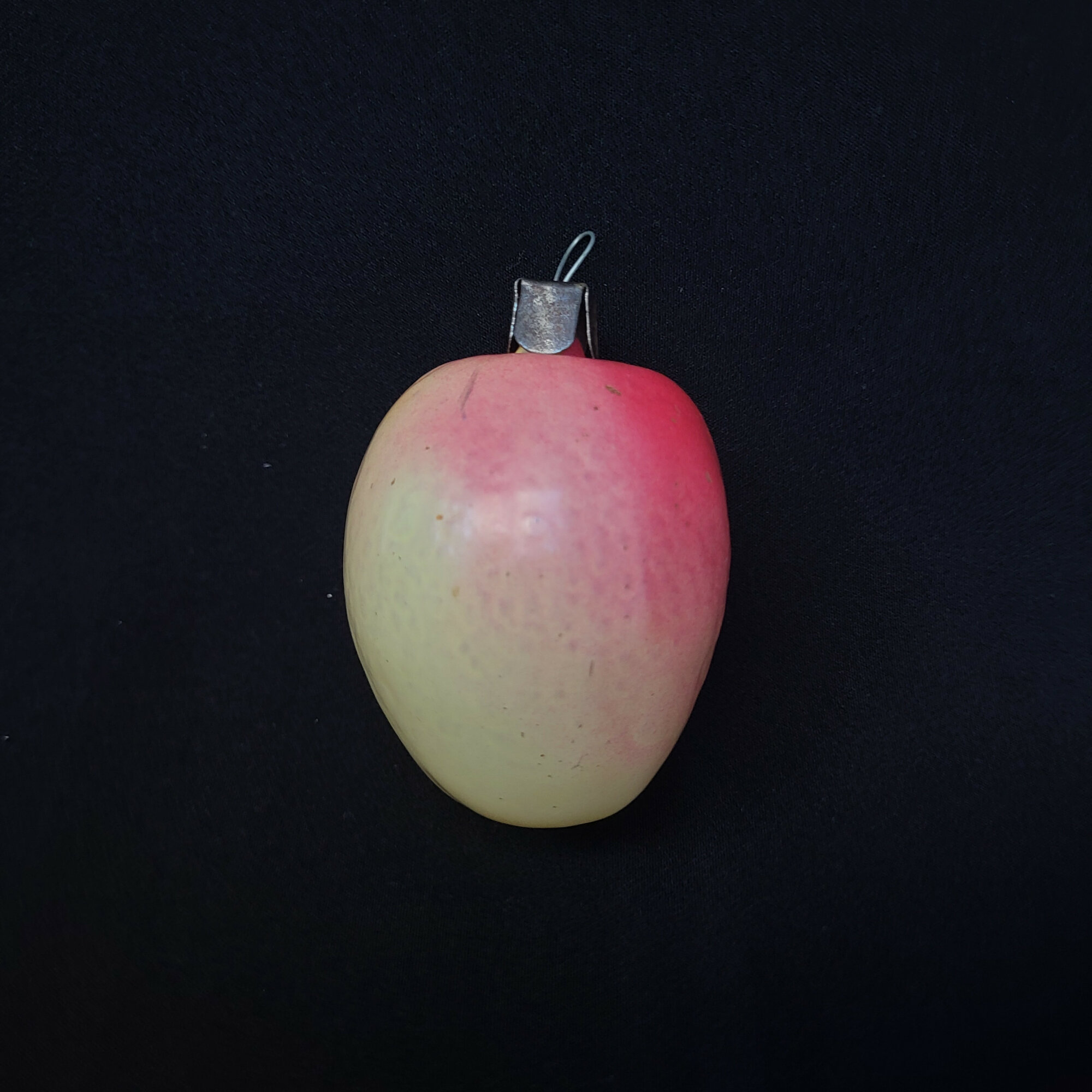 Елочная игрушка винтажная, СССР. Стекло, яблоко на подвесе для новогодней елки