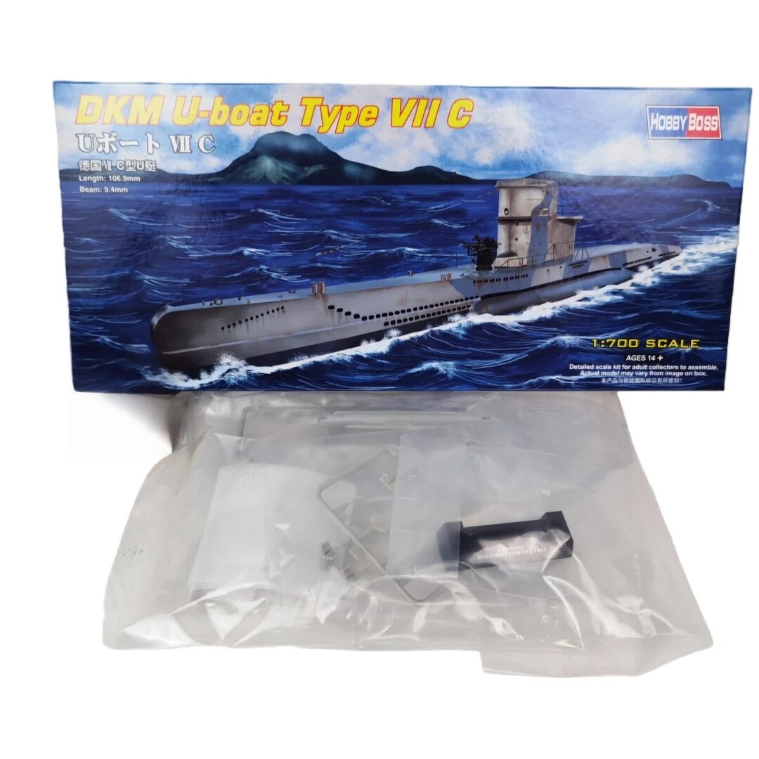 Модель подводной лодки TRUMPETER 1/700 DKM U-Boat Type VII C