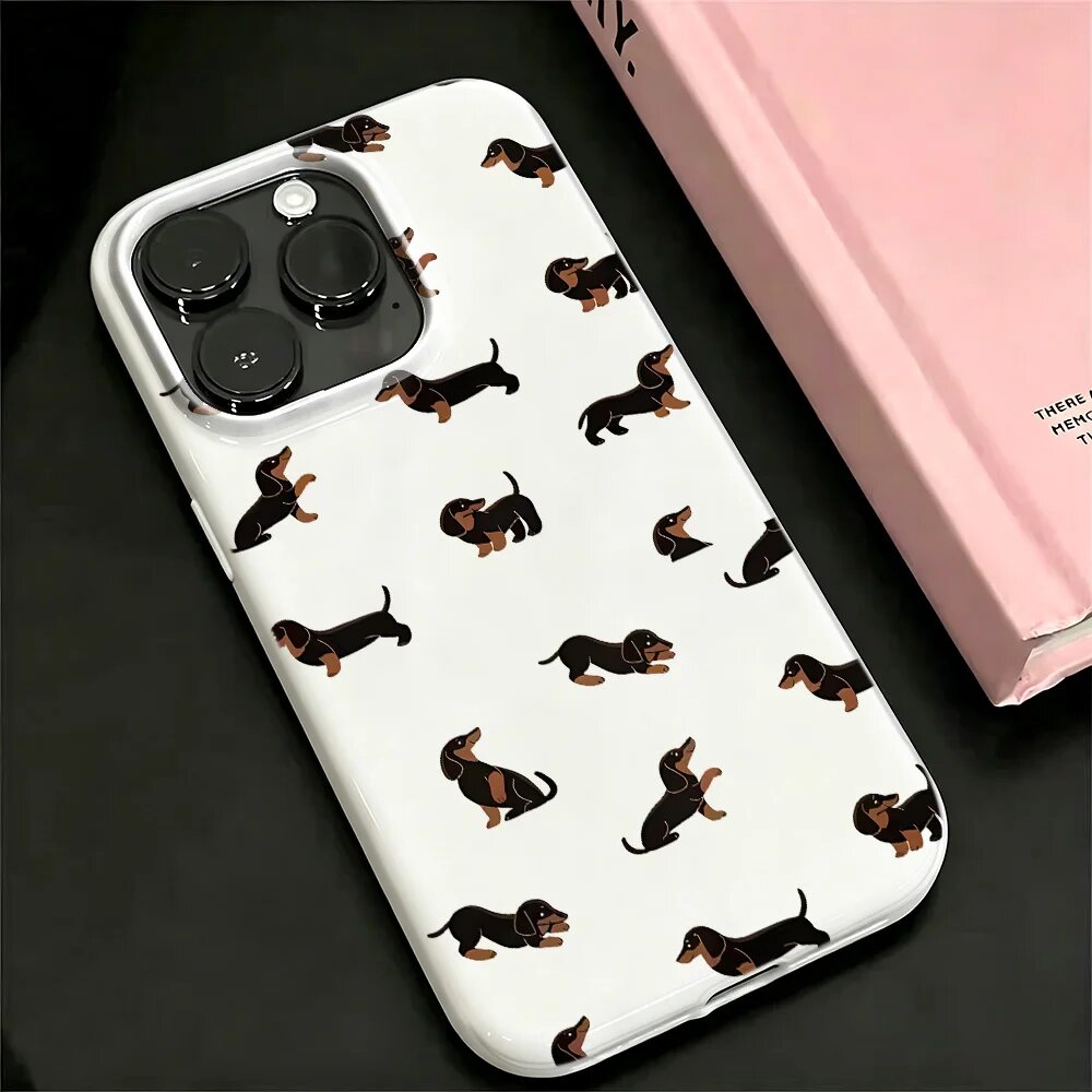 Чехол для iPhone 13 ProMax с таксами