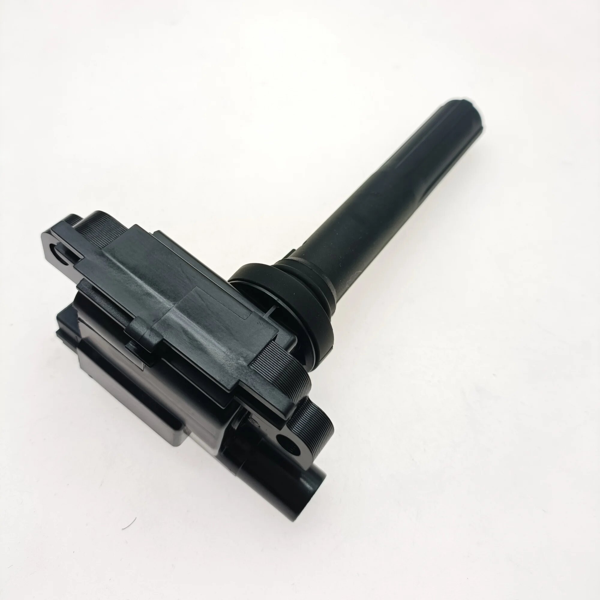 Катушка зажигания оригинального качества 3705010-04 370501004 для Changan Benni CX20