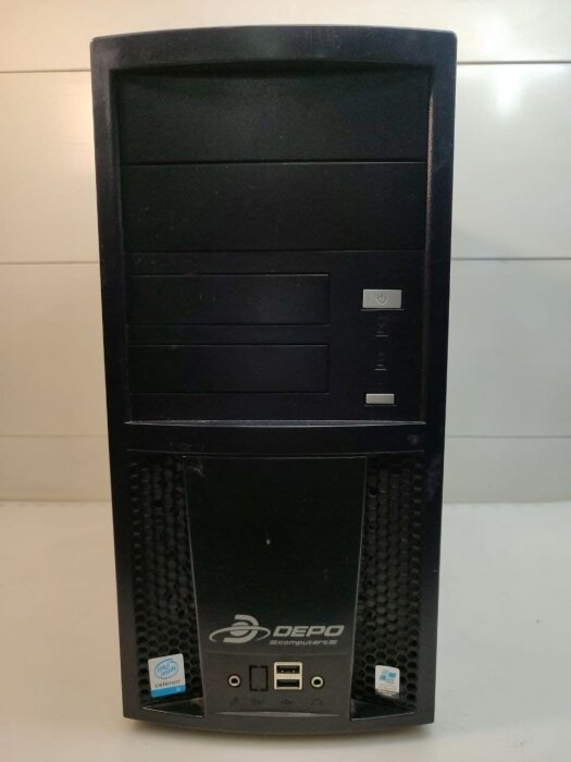 Корпус DEPO К_47 черно-серебристый mATX