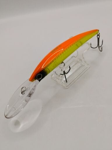 Воблер Yo-Zuri Crystal 3D Deep Diver Jointed 110мм 15г плавающий минноу на щуку