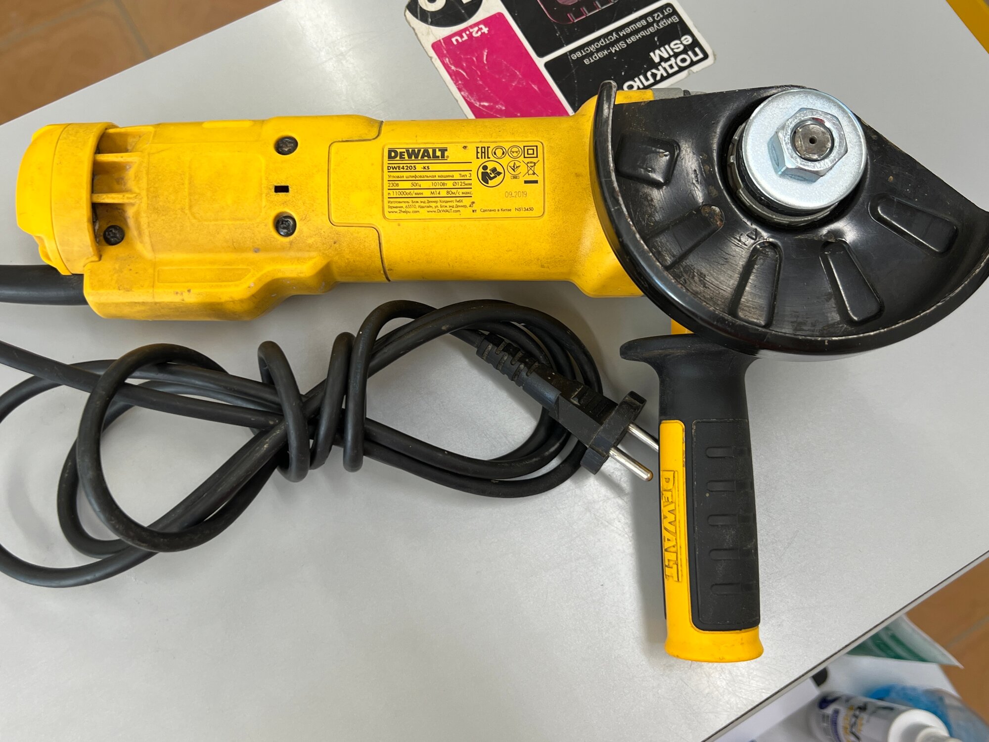 УШМ (болгарка) DEWALT DWE4205KS