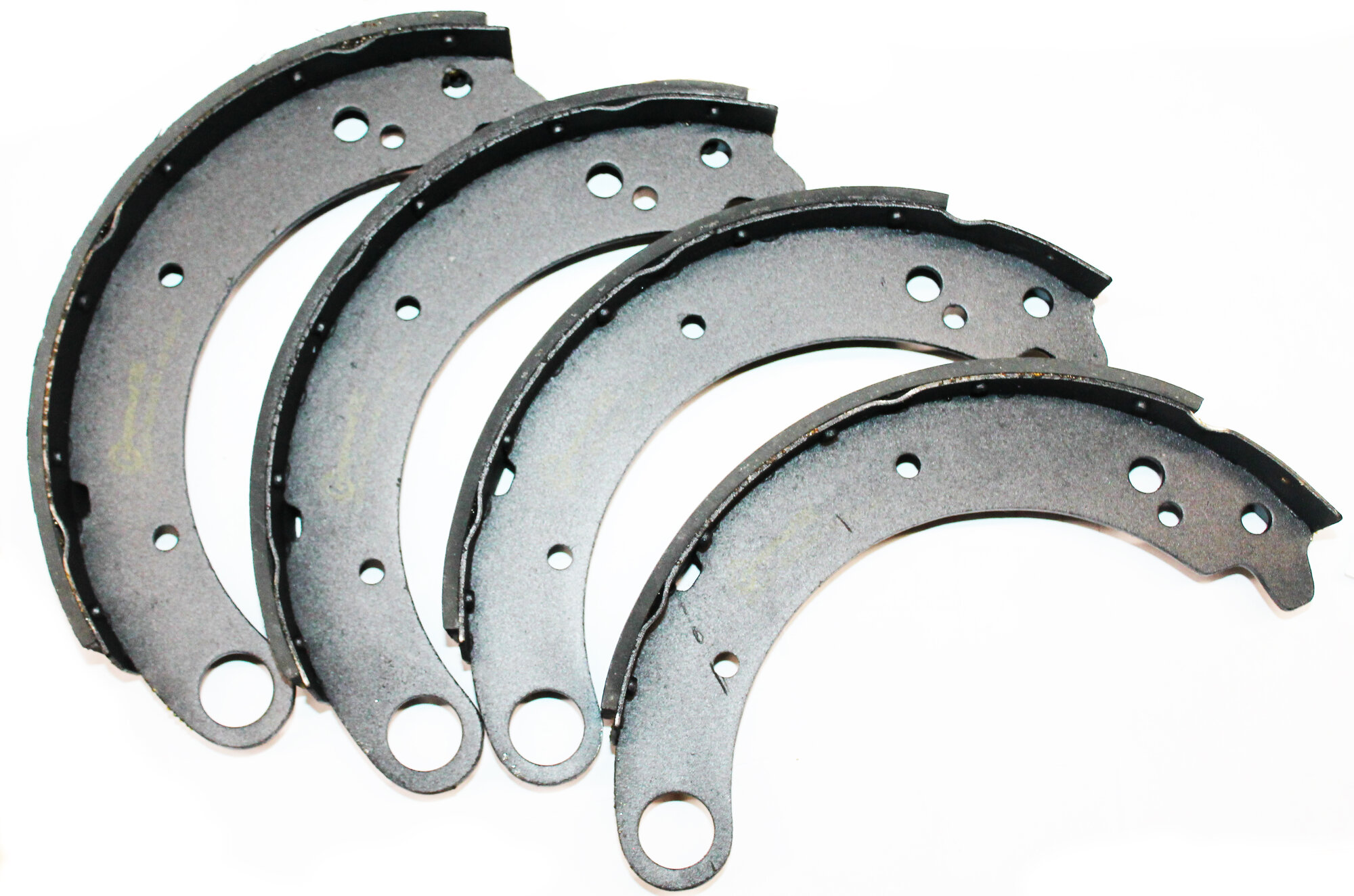 Колодка тормозная УАЗ, Хантер, Патриот барабанного типа с/обр (. 13) 2 кор. 2 дл. (Riginal)