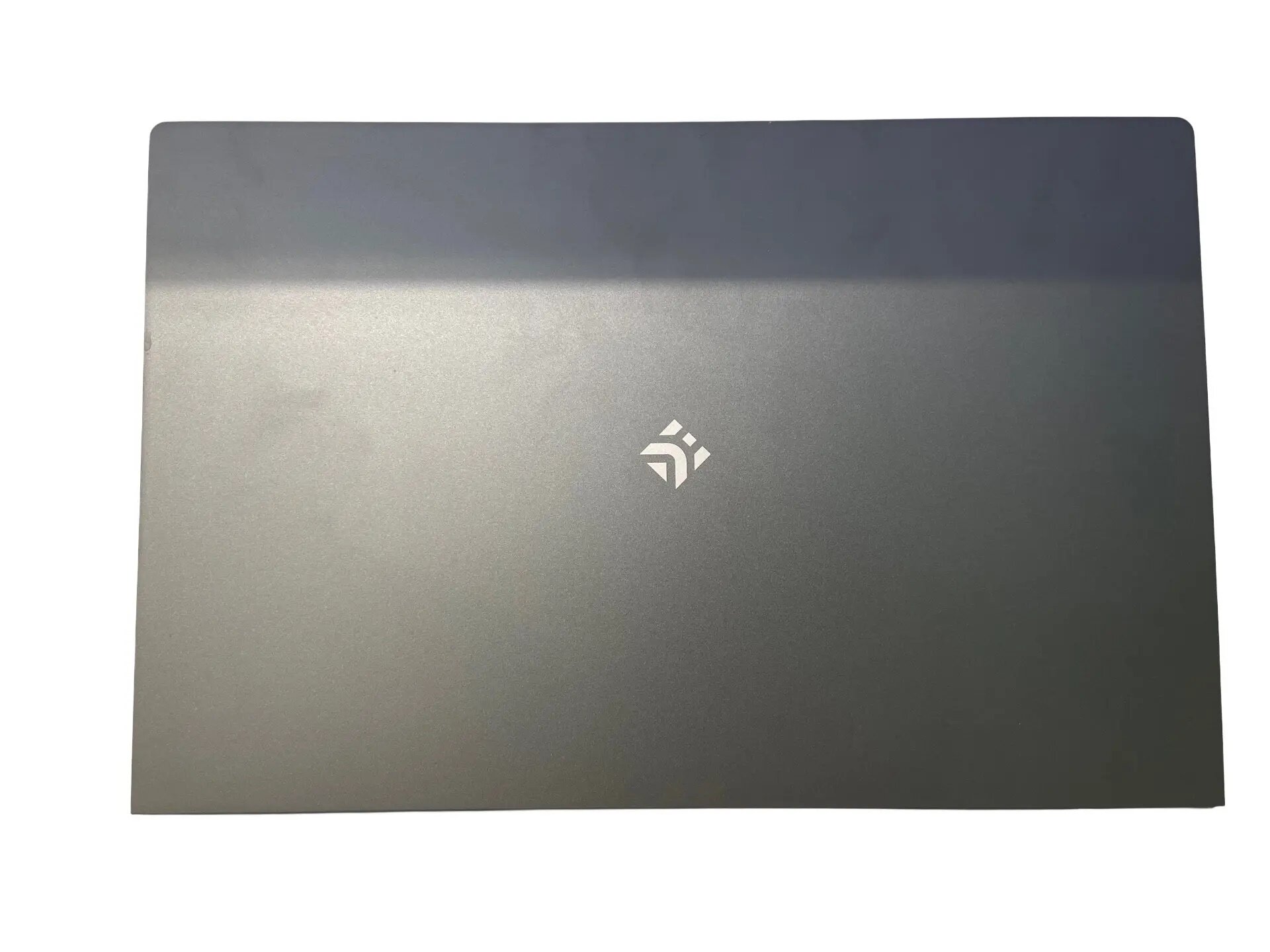 15.6" Ноутбук DEXP Atlas A15-A5W402 [английская/русская раскладка, 1920x1080, IPS, AMD Ryzen 5 6600U, ядра: 6 х 2.9 ГГц, RAM 8 ГБ, SSD 256 ГБ, AMD Radeon 660M, Windows 11 Home] — фото 1