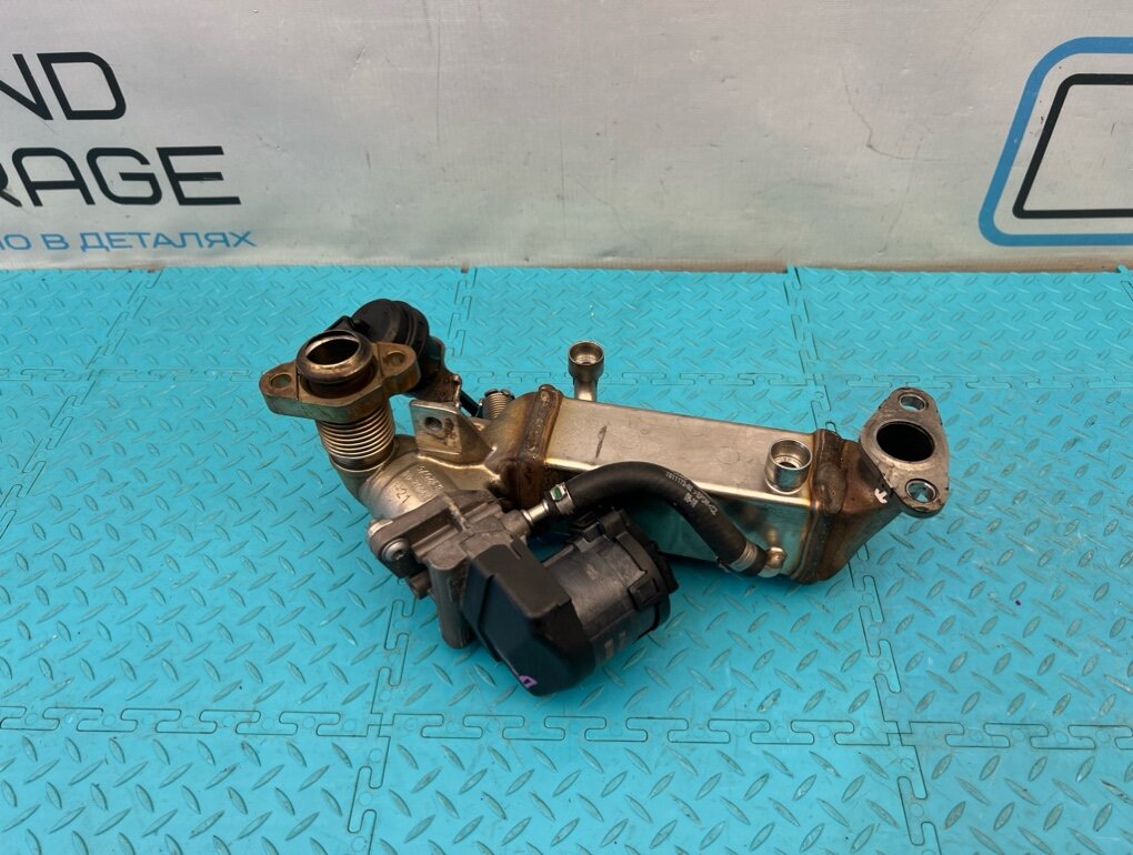 Клапан EGR BMW 5-Series 2009 E60 N47D20C 2.0 OEM 11717810166