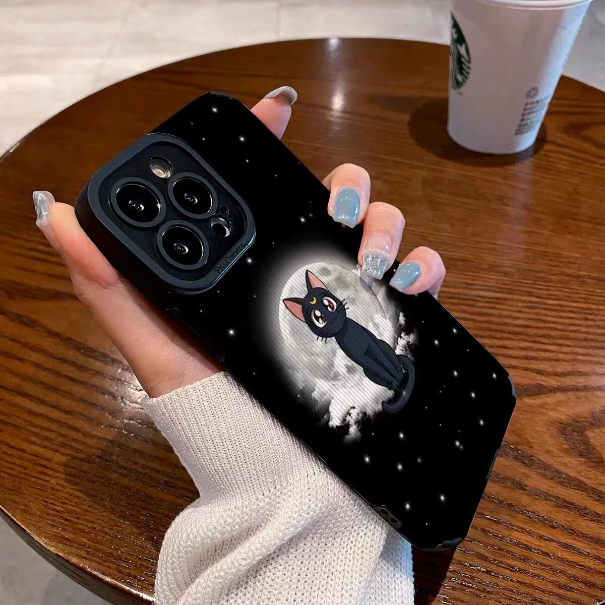 IPhone 16 Plus Силиконовый Чехол с Котиком-Луной - Ударопрочный, Полная Защита, Мягкий ТПУ