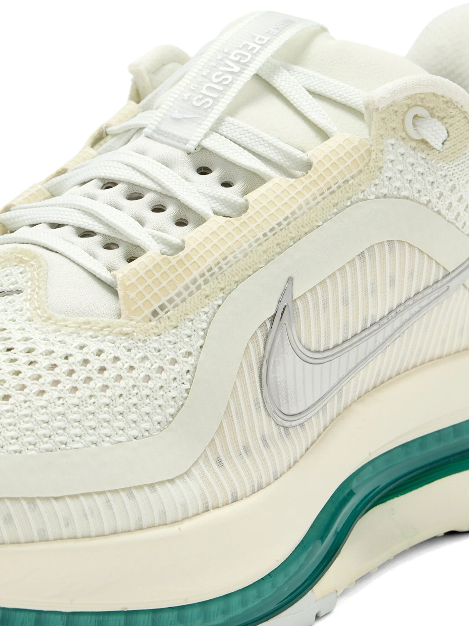 Кроссовки NIKE Pegasus Premium sneakers, размер 11 US, white — фото 1