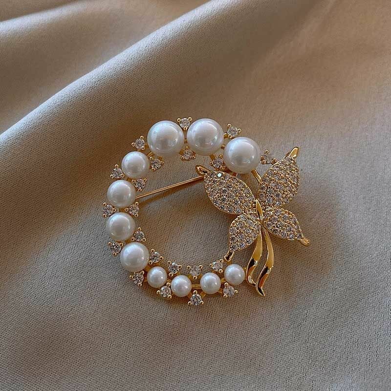 Brooch