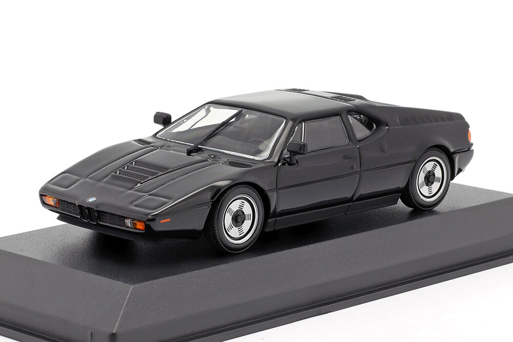Модель коллекционная MAXICHAMPS Bmw M1 1979 / бмв М1 черный