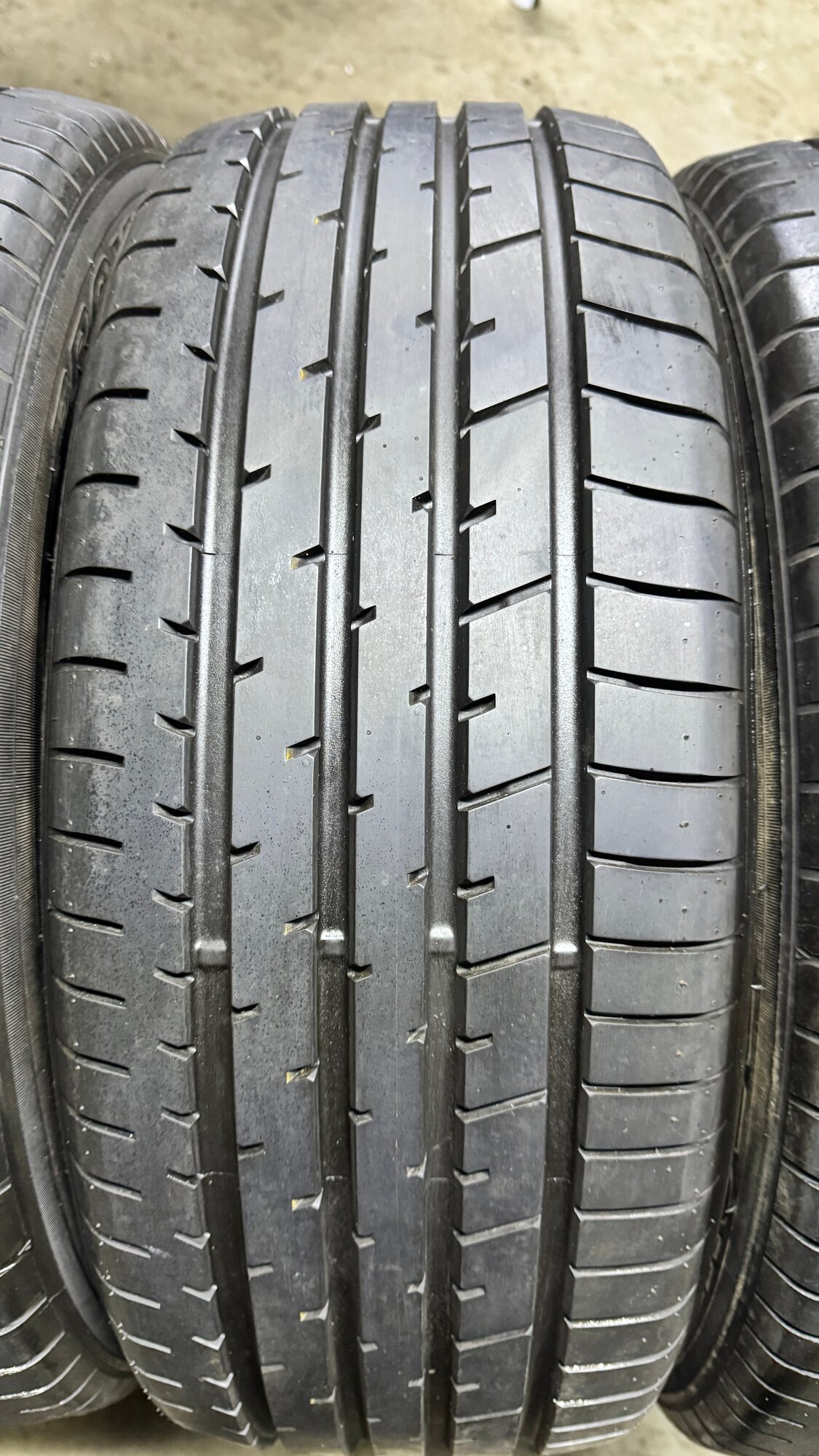 Toyo Proxes R46A 225/55 19