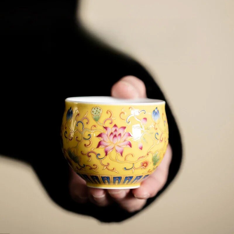 Фарфоровая чайная чашка желтая CupA