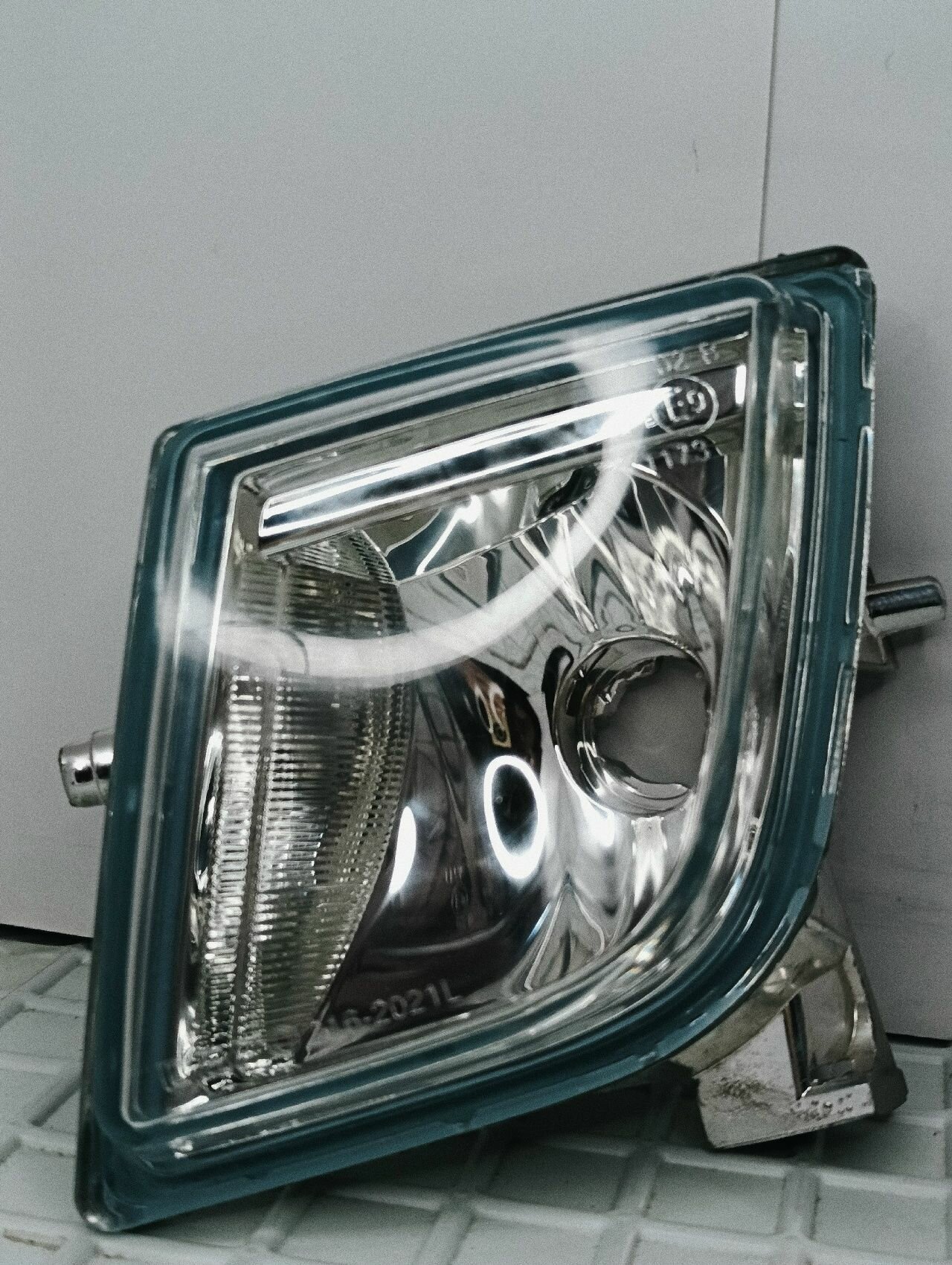 Передняя левая противотуманная фара DEPO 216-2021L-E GS1D51690B Mazda 6