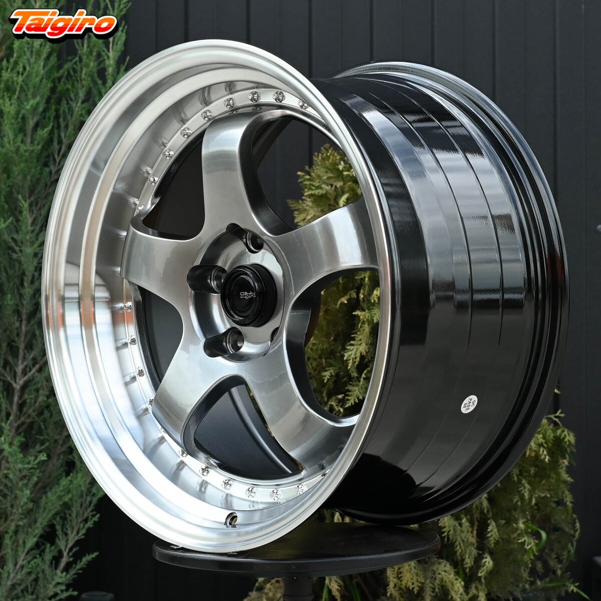 Комплект дисков R18 Work Meister Стиль 9.5J ET35 5*114.3 Темный хром (DX59)