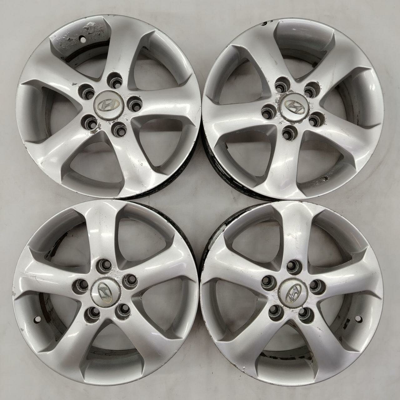 Комплект (4 шт) колесных дисков Replica 15x5.5 PCD 5x114.3 D67.1 ET41 (Реплика)