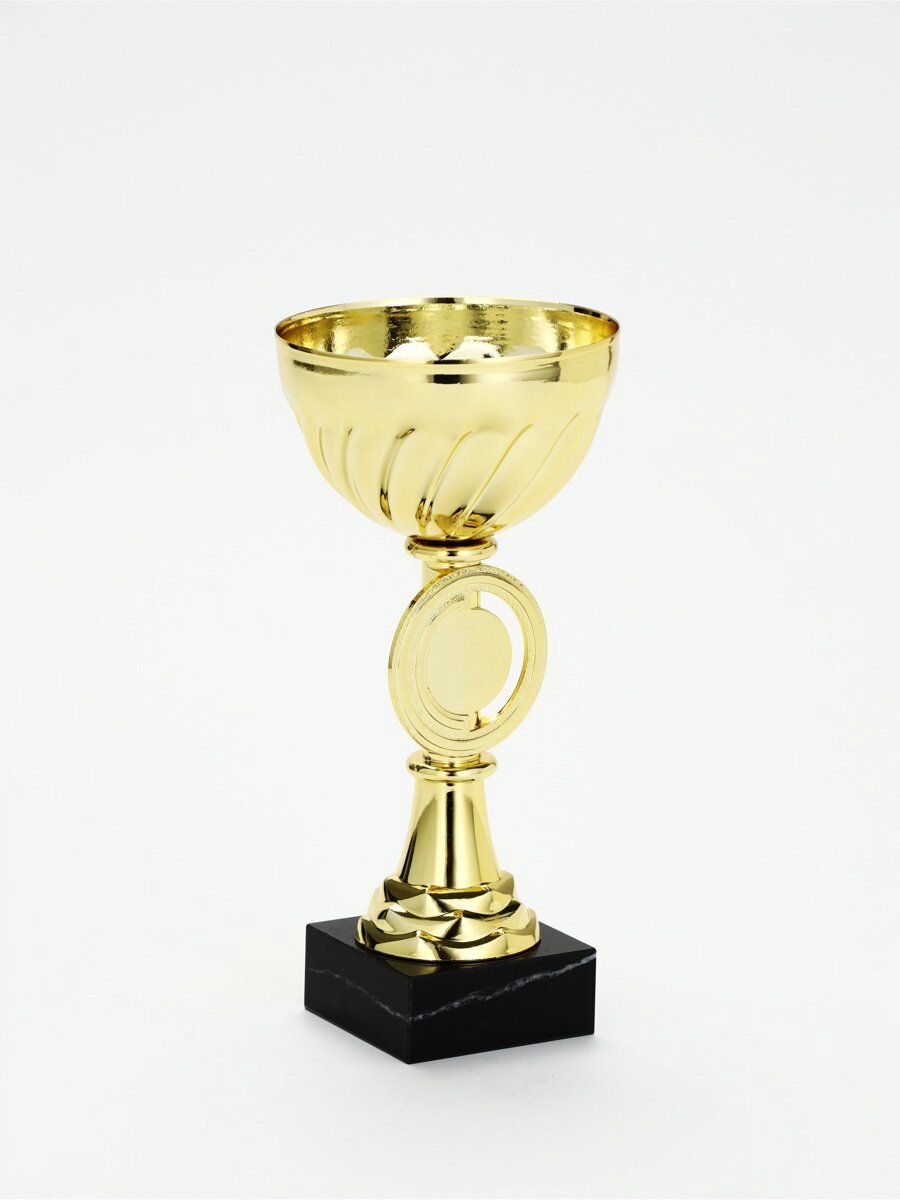 Кубок 188 K, наградная фигура, золото, подставка мрамор, 16.5×8×8 см