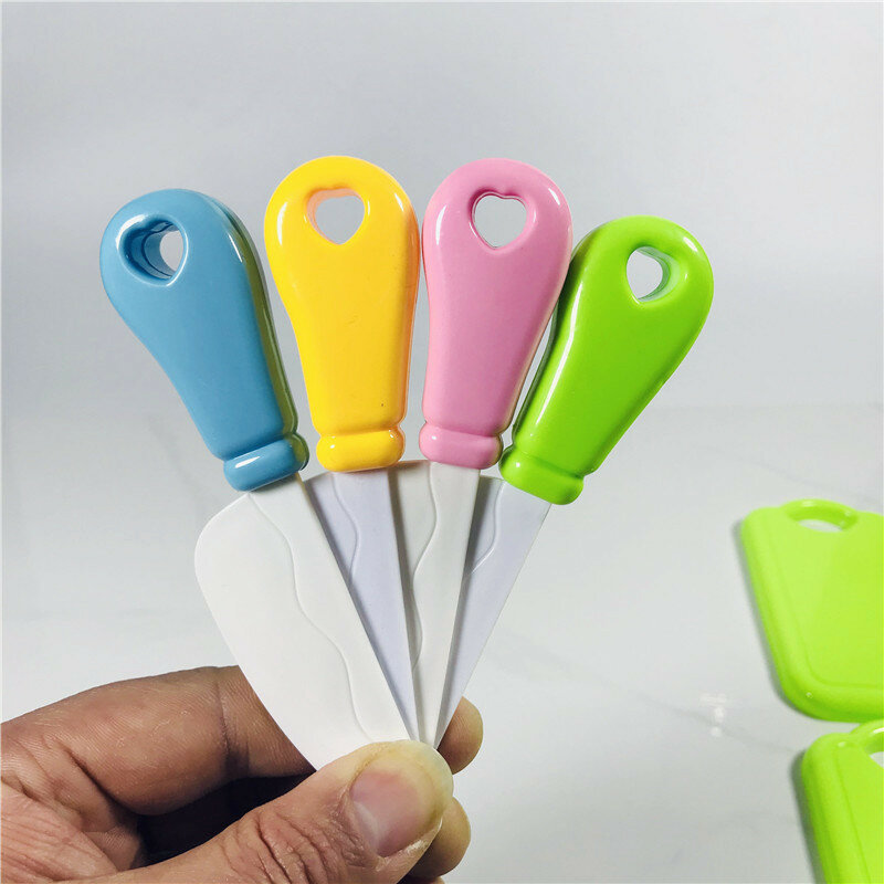 Зеленая ручка детский пластиковый нож для фруктов - безопасный инструмент для дошкольного обучения, 1 шт