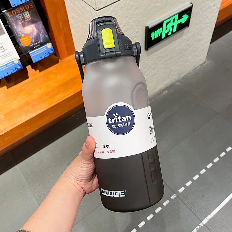 Бутылка для воды Tritan 1.5L, Frosted Gray, 2000 мл