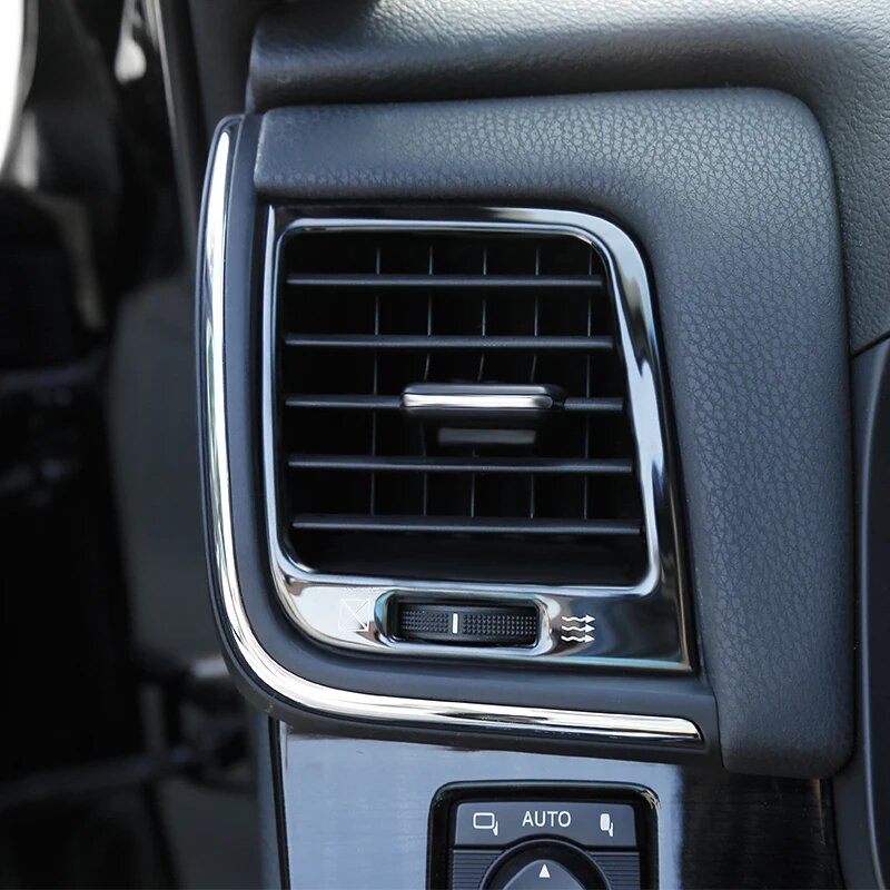 Декор воздуховода Toyota Crown 210, Bright black, Right drive-C-logo