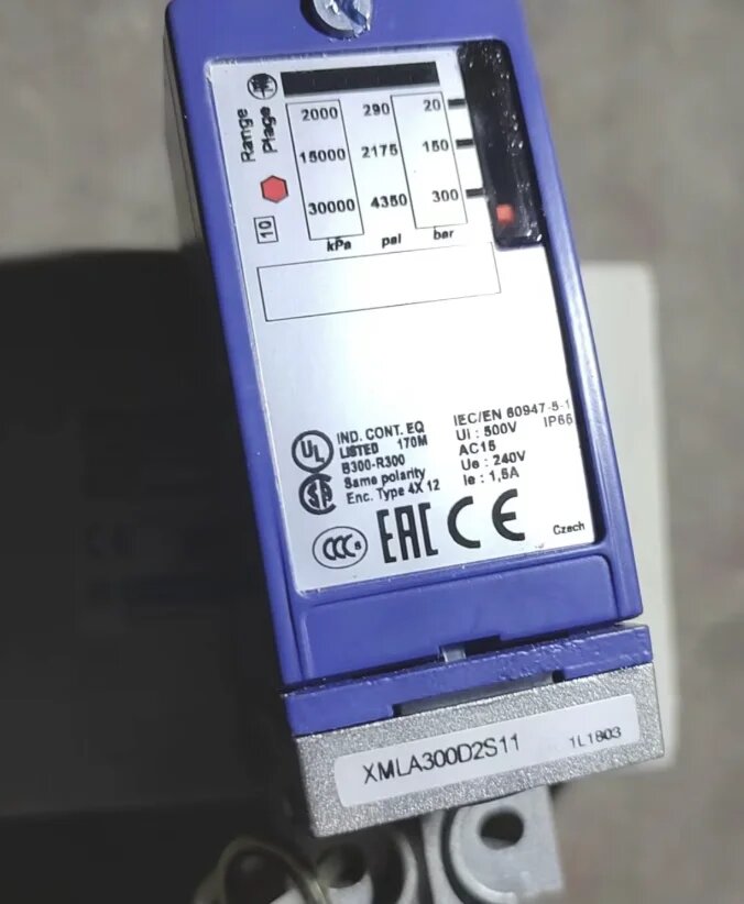 Реле давления для Schneider XMLA300D2S11 — фото 1