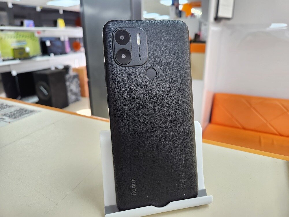 Смартфон Xiaomi Redmi A2+ 3/64 ГБ RU БУ уценка