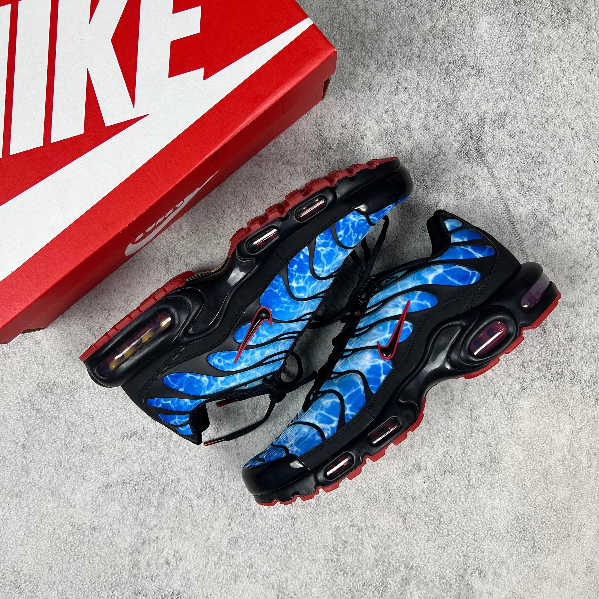 Кроссовки Air Max Plus