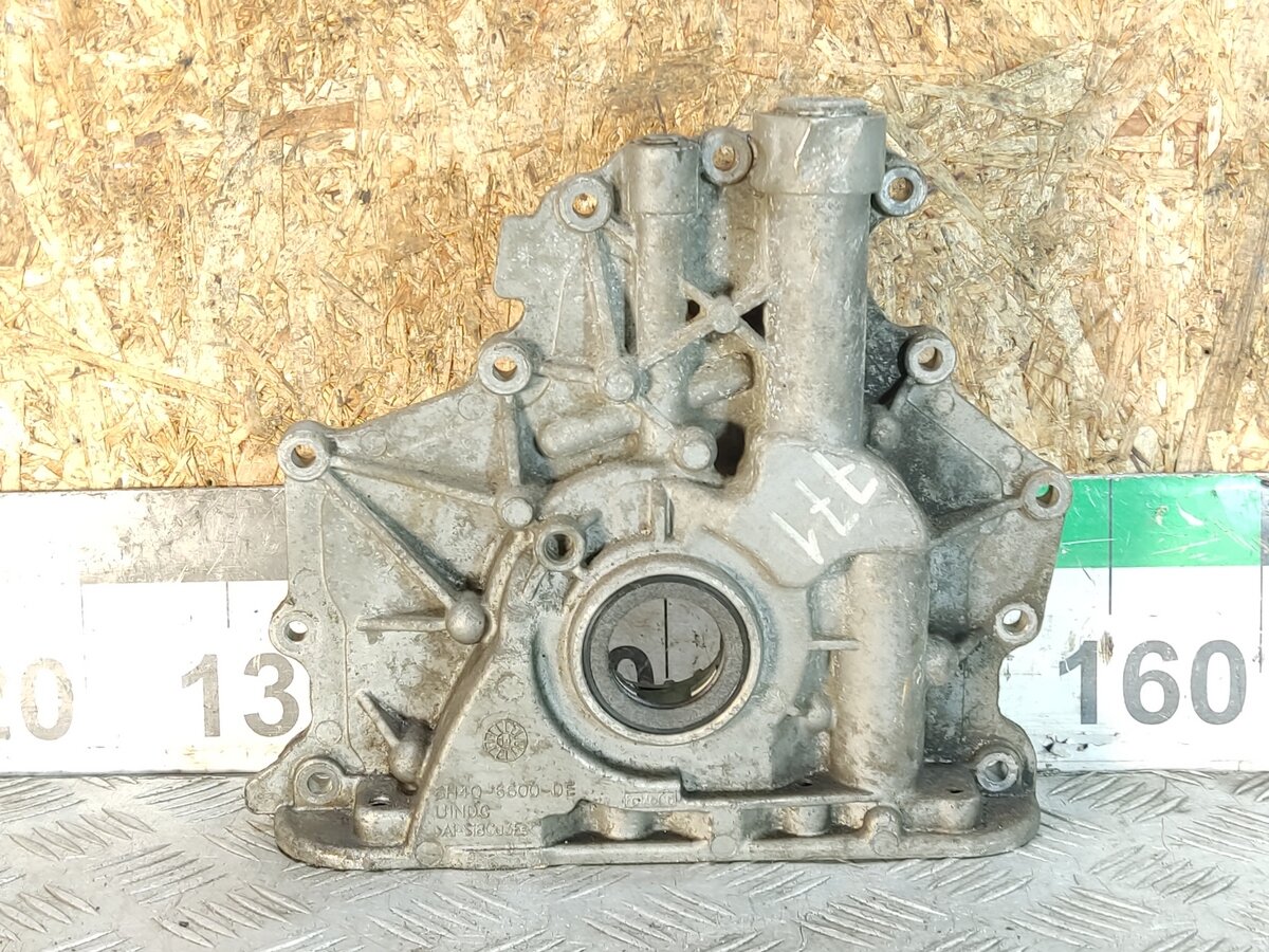 Насос масляный LAND ROVER Range Rover 2013-2021 LR050540