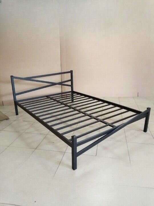 Двуспальная кровать LOFT Mebel "Афина", 140x190 см, черная матовая, металлическая