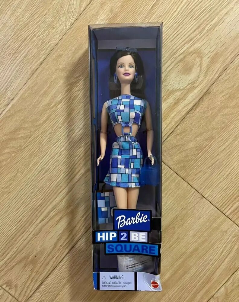 Barbie, Распроданная коллекционная кукла (подарок)