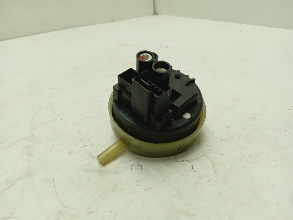 IWSE6125 кт128 Датчик уровня воды для стиральной машины Indesit IWSE6125 б/у
