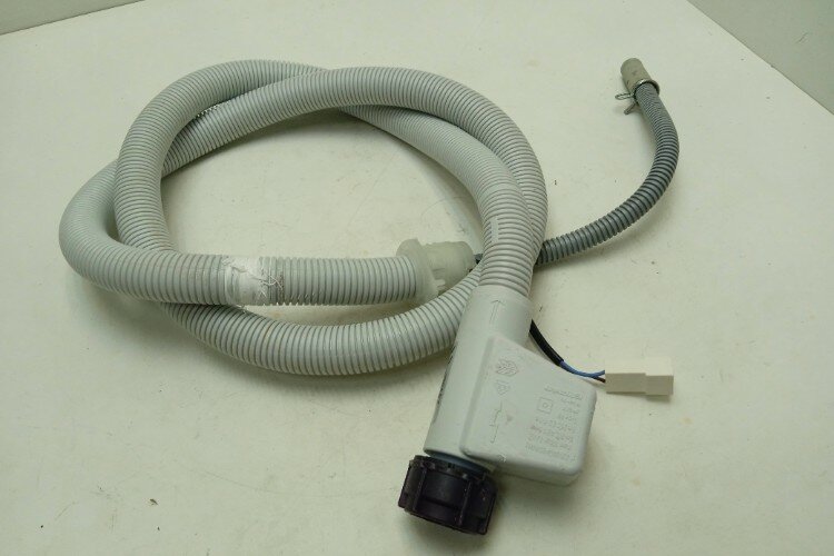 ESL94200LO ктп19 Заливной шланг с аквастопом для посудомоечной машины Electrolux ESL94200LO б/у